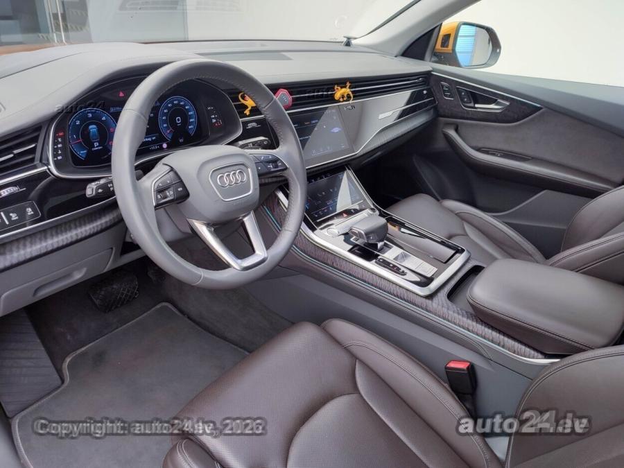 Orange Audi Q8 2018 in Tallinn, with an engine capacity of 3.00 L and mileage of 162 thousand km for 41950 €, photo 10 on AUTOMOTO.COM.LV
