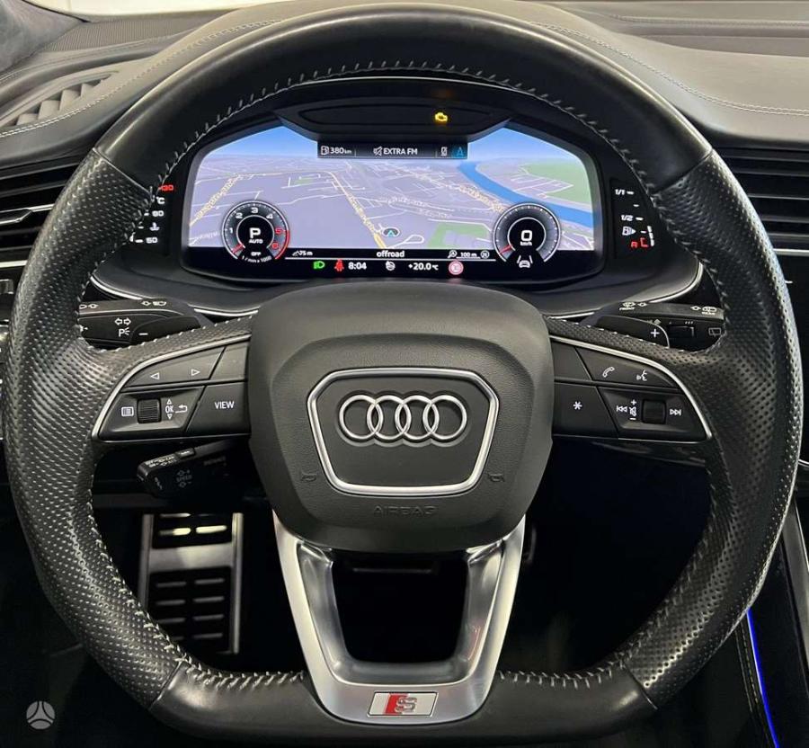 Orange Audi Q8 2018 in Kaunas, with an engine capacity of 2.97 L and mileage of 174 thousand km for 41800 €, photo 10 on AUTOMOTO.COM.LV
