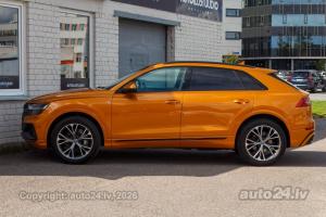 Orange Audi Q8 2019 in Tallinn, with an engine capacity of 3.00 L and mileage of 86 thousand km for 49900 €, photo 3 on AUTOMOTO.COM.LV