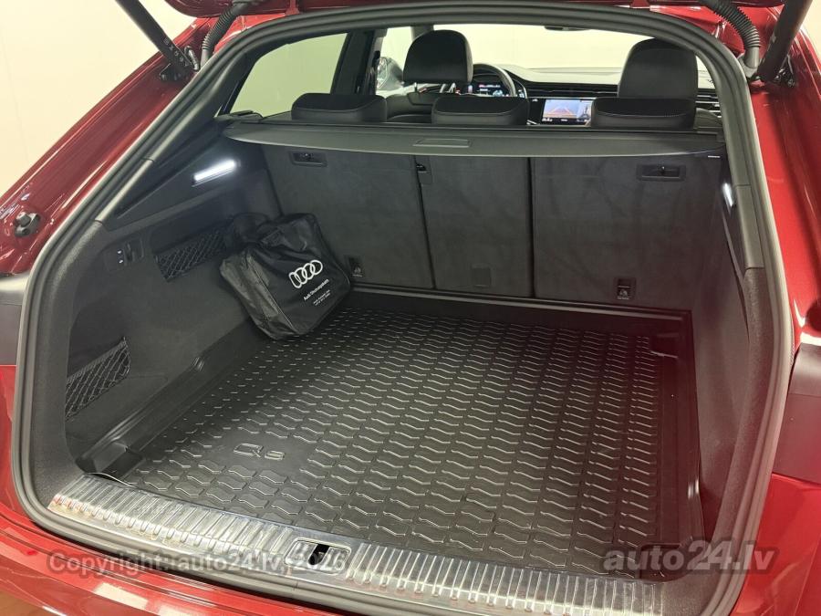 Red Audi Q8 2023 in Tallinn, with an engine capacity of 3.00 L and mileage of 88 thousand km for 64990 €, photo 10 on AUTOMOTO.COM.LV