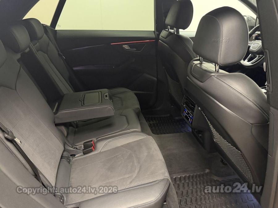 Red Audi Q8 2023 in Tallinn, with an engine capacity of 3.00 L and mileage of 88 thousand km for 64990 €, photo 18 on AUTOMOTO.COM.LV