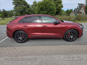 Sarkans Audi Q8 2023 Tallina, ar dzinēja tilpumu 3.00 L un nobraukumu 88 tūkst. km par 64900 €, foto 4 vietnē AUTOMOTO.COM.LV