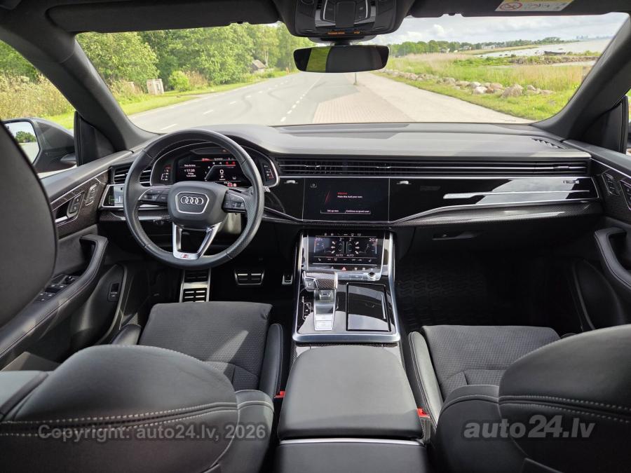 Sarkans Audi Q8 2023 Tallina, ar dzinēja tilpumu 3.00 L un nobraukumu 88 tūkst. km par 64900 €, foto 15 vietnē AUTOMOTO.COM.LV