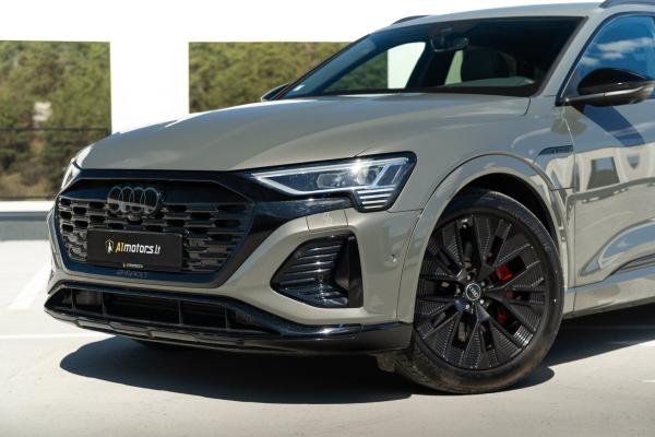 Audi Q8 Sportback e-tron 2023 in Vilnius, with an engine capacity of 0.00 L and mileage of 12 thousand km for 51950 €, photo 3 on AUTOMOTO.COM.LV