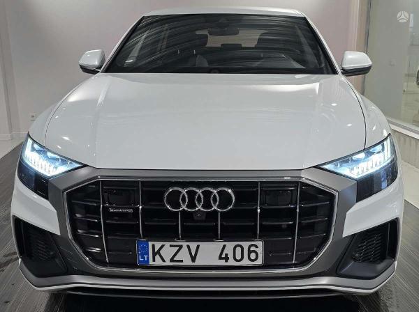 White Audi Q8 2018 in Siauliai, with an engine capacity of 2.97 L and mileage of 196 thousand km for 39500 €, photo 9 on AUTOMOTO.COM.LV