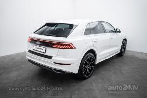 Balts Audi Q8 2018 Tallina, ar dzinēja tilpumu 3.00 L un nobraukumu 212 tūkst. km par 35999 €, foto 4 vietnē AUTOMOTO.COM.LV