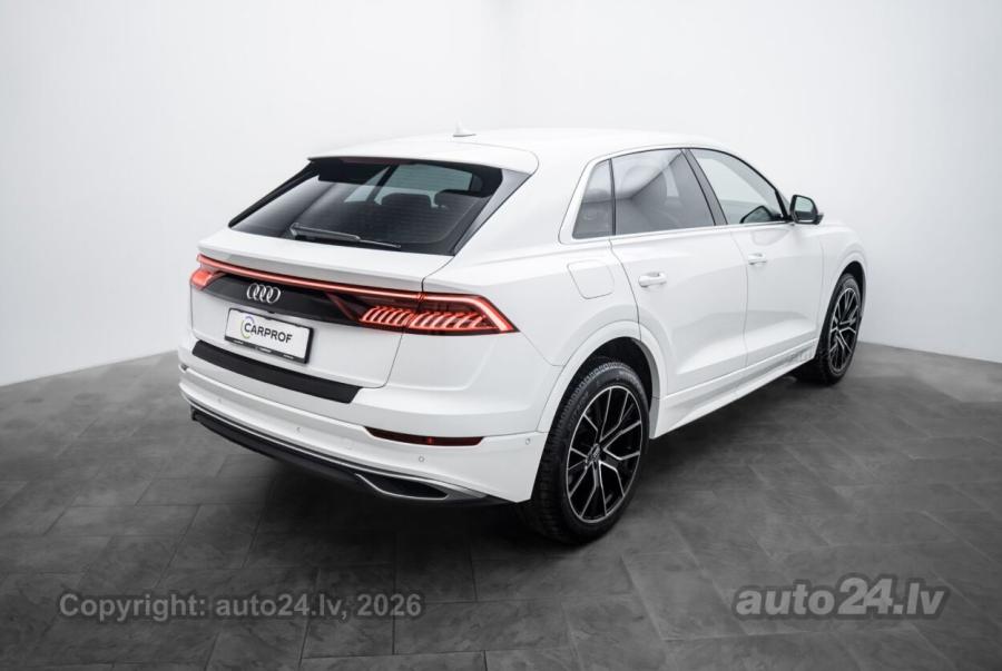 Balts Audi Q8 2018 Tallina, ar dzinēja tilpumu 3.00 L un nobraukumu 212 tūkst. km par 35999 €, foto 4 vietnē AUTOMOTO.COM.LV