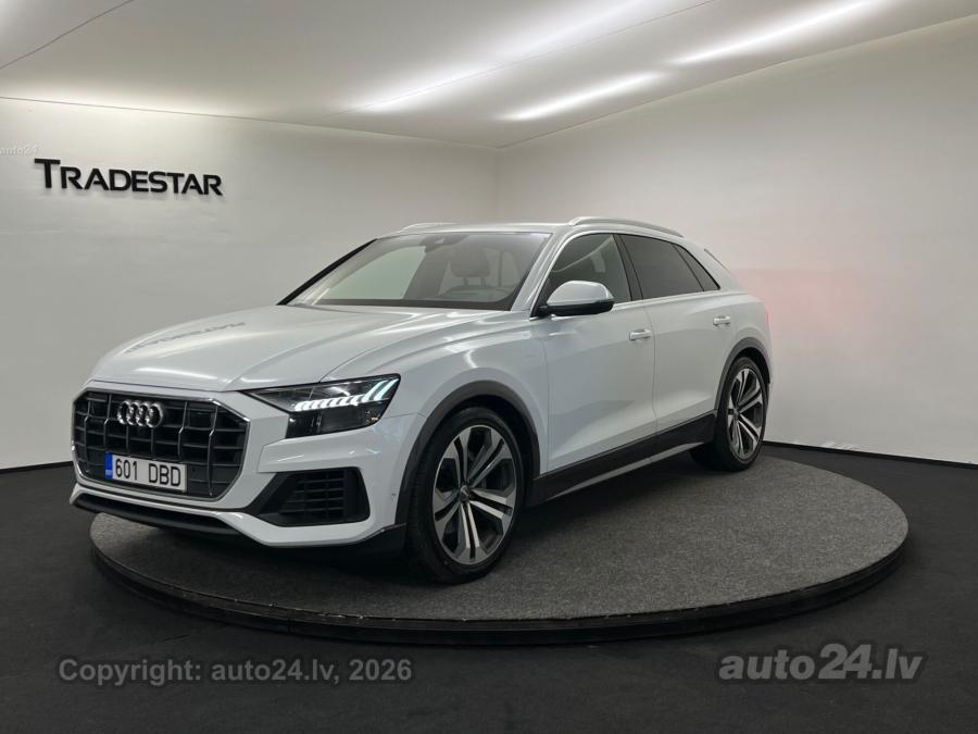 Balts Audi Q8 2018 Pērnava, ar dzinēja tilpumu 3.00 L un nobraukumu 122 tūkst. km par 44900 €, foto 1 vietnē AUTOMOTO.COM.LV