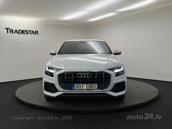 Balts Audi Q8 2018 Pērnava, ar dzinēja tilpumu 3.00 L un nobraukumu 122 tūkst. km par 44900 €, foto 2 vietnē AUTOMOTO.COM.LV