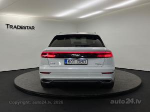 Balts Audi Q8 2018 Pērnava, ar dzinēja tilpumu 3.00 L un nobraukumu 122 tūkst. km par 44900 €, foto 7 vietnē AUTOMOTO.COM.LV