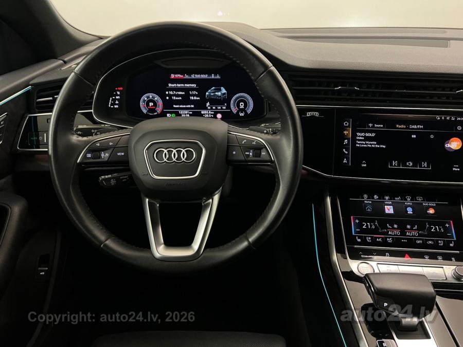 Balts Audi Q8 2018 Pērnava, ar dzinēja tilpumu 3.00 L un nobraukumu 122 tūkst. km par 44900 €, foto 13 vietnē AUTOMOTO.COM.LV
