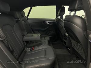Balts Audi Q8 2018 Pērnava, ar dzinēja tilpumu 3.00 L un nobraukumu 122 tūkst. km par 44900 €, foto 14 vietnē AUTOMOTO.COM.LV