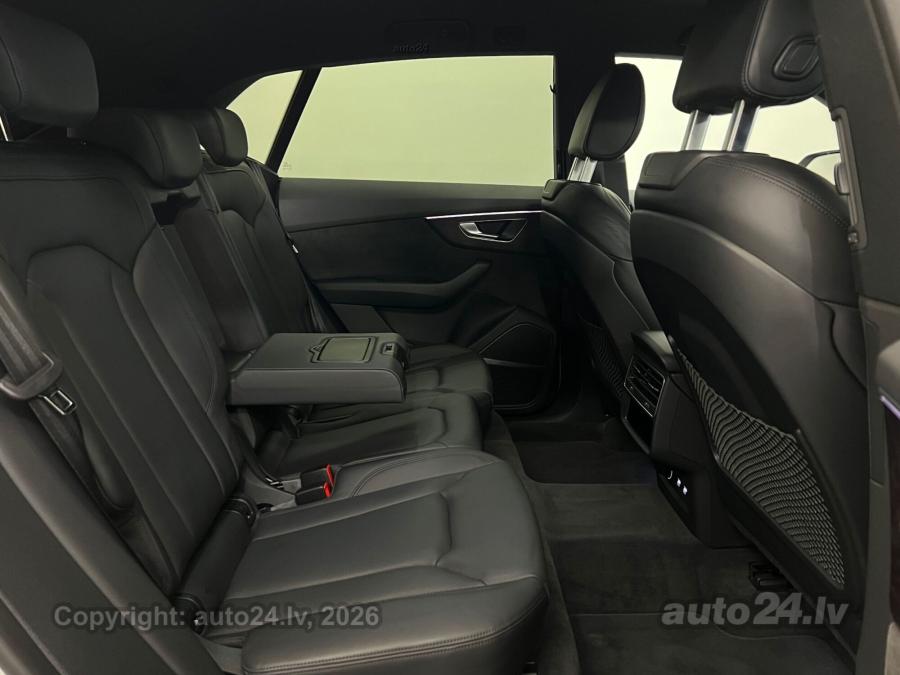 Balts Audi Q8 2018 Pērnava, ar dzinēja tilpumu 3.00 L un nobraukumu 122 tūkst. km par 44900 €, foto 14 vietnē AUTOMOTO.COM.LV