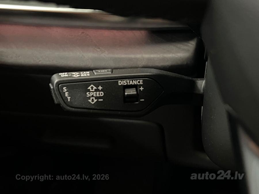 Balts Audi Q8 2018 Pērnava, ar dzinēja tilpumu 3.00 L un nobraukumu 122 tūkst. km par 44900 €, foto 23 vietnē AUTOMOTO.COM.LV