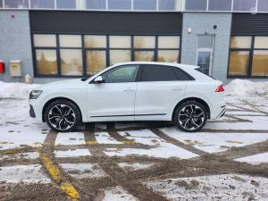 Balts Audi Q8 2019 Kauņa, ar dzinēja tilpumu 2.97 L un nobraukumu 275 tūkst. km par 35000 €, foto 3 vietnē AUTOMOTO.COM.LV