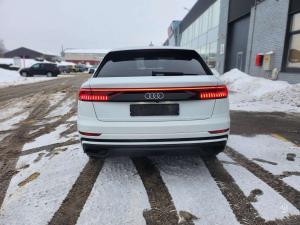 Balts Audi Q8 2019 Kauņa, ar dzinēja tilpumu 2.97 L un nobraukumu 275 tūkst. km par 35000 €, foto 5 vietnē AUTOMOTO.COM.LV