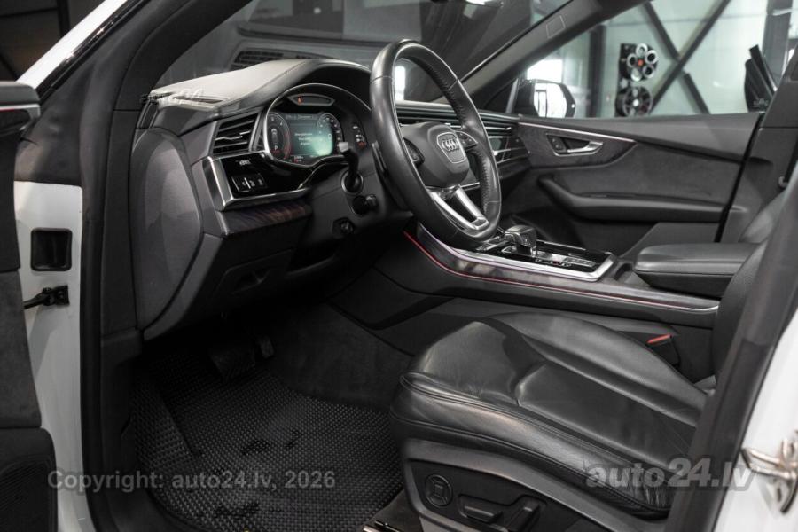 Balts Audi Q8 2019 Rīga, ar dzinēja tilpumu 3.00 L un nobraukumu 124 tūkst. km par 46600 €, foto 9 vietnē AUTOMOTO.COM.LV