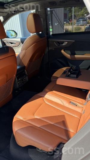 Balts Audi Q8 2019 Rīga, ar dzinēja tilpumu 3.00 L un nobraukumu 158 tūkst. km par 44500 €, foto 22 vietnē AUTOMOTO.COM.LV