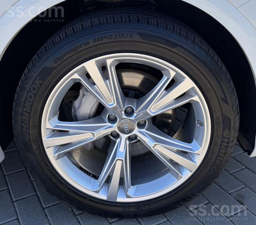 White Audi Q8 2019 in Riga, with an engine capacity of 3.00 L and mileage of 158 thousand km for 44500 €, photo 10 on AUTOMOTO.COM.LV