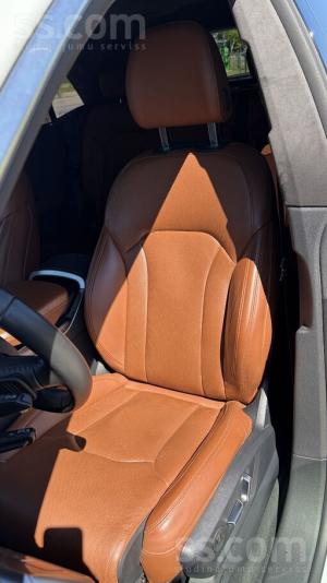 White Audi Q8 2019 in Riga, with an engine capacity of 3.00 L and mileage of 158 thousand km for 44500 €, photo 33 on AUTOMOTO.COM.LV