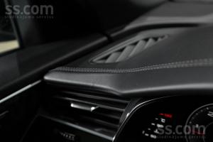 Balts Audi Q8 2019 Rīga, ar dzinēja tilpumu 3.00 L un nobraukumu 124 tūkst. km par 40900 €, foto 22 vietnē AUTOMOTO.COM.LV