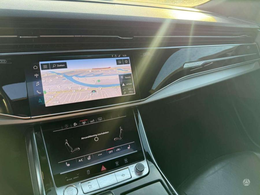 Белый Ауди Q8 2019 в Ионава, объемом двигателя 2.97 л и пробегом 260 тыс. км за 25600 €, фото 11 на AUTOMOTO.COM.LV