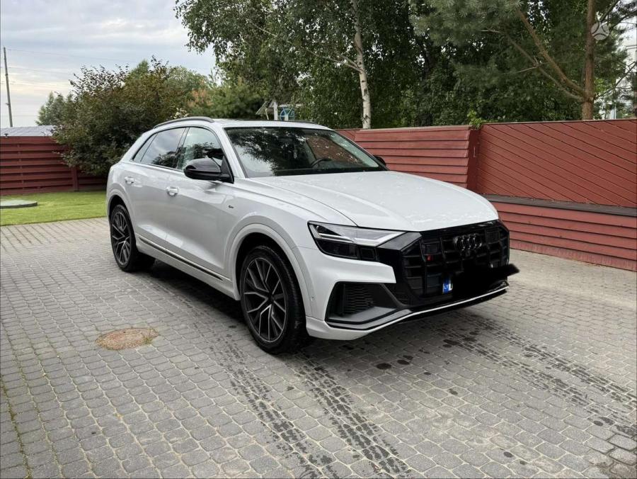Balts Audi Q8 2019 Klaipėda, ar dzinēja tilpumu 3.00 L un nobraukumu 102 tūkst. km par 39950 €, foto 1 vietnē AUTOMOTO.COM.LV