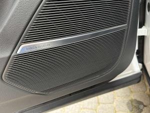 Balts Audi Q8 2019 Klaipėda, ar dzinēja tilpumu 3.00 L un nobraukumu 102 tūkst. km par 39950 €, foto 11 vietnē AUTOMOTO.COM.LV