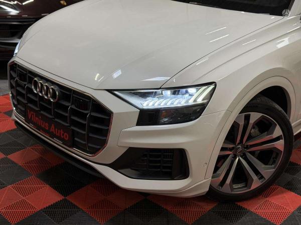 Balts Audi Q8 2019 Viļņa, ar dzinēja tilpumu 3.00 L un nobraukumu 138 tūkst. km par 36990 €, foto 7 vietnē AUTOMOTO.COM.LV