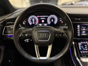 Balts Audi Q8 2019 Viļņa, ar dzinēja tilpumu 3.00 L un nobraukumu 138 tūkst. km par 36990 €, foto 23 vietnē AUTOMOTO.COM.LV