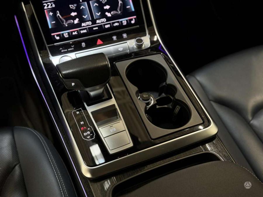 Balts Audi Q8 2019 Viļņa, ar dzinēja tilpumu 3.00 L un nobraukumu 138 tūkst. km par 36990 €, foto 26 vietnē AUTOMOTO.COM.LV