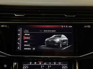 Balts Audi Q8 2019 Viļņa, ar dzinēja tilpumu 3.00 L un nobraukumu 138 tūkst. km par 36990 €, foto 30 vietnē AUTOMOTO.COM.LV