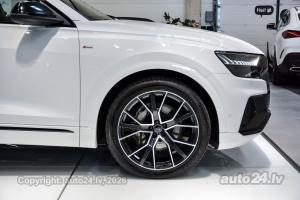 Белый Ауди Q8 2019 в Таллин, объемом двигателя 3.00 л и пробегом 156 тыс. км за 45000 €, фото 8 на AUTOMOTO.COM.LV
