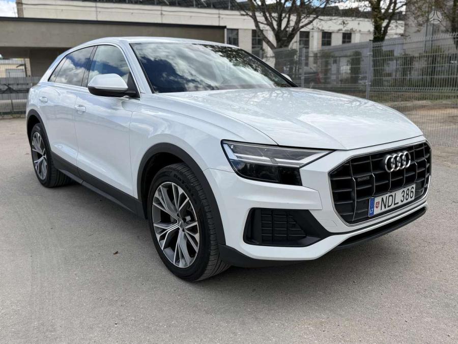 Balts Audi Q8 2019 Šauļi, ar dzinēja tilpumu 3.00 L un nobraukumu 300 tūkst. km par 25900 €, foto 8 vietnē AUTOMOTO.COM.LV