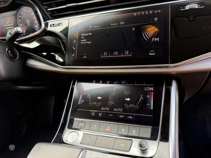 Balts Audi Q8 2019 Šauļi, ar dzinēja tilpumu 3.00 L un nobraukumu 300 tūkst. km par 25900 €, foto 17 vietnē AUTOMOTO.COM.LV