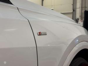 White Audi Q8 2019 in Vilnius, with an engine capacity of 3.00 L and mileage of 203 thousand km for 35999 €, photo 11 on AUTOMOTO.COM.LV