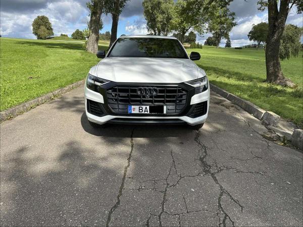 Balts Audi Q8 2019 Kauņa, ar dzinēja tilpumu 3.00 L un nobraukumu 170 tūkst. km par 37000 €, foto 5 vietnē AUTOMOTO.COM.LV