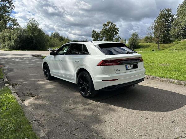 Balts Audi Q8 2019 Kauņa, ar dzinēja tilpumu 3.00 L un nobraukumu 170 tūkst. km par 37000 €, foto 7 vietnē AUTOMOTO.COM.LV