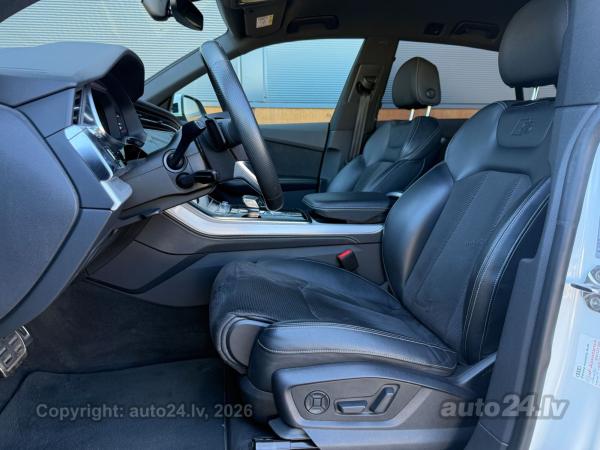 Balts Audi Q8 2020 Tallina, ar dzinēja tilpumu 3.00 L un nobraukumu 83 tūkst. km par 52900 €, foto 9 vietnē AUTOMOTO.COM.LV