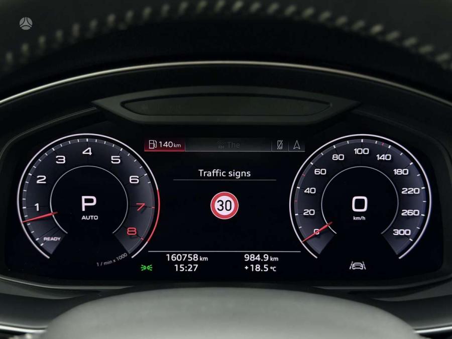 White Audi Q8 2020 in Vilnius, with an engine capacity of 3.00 L and mileage of 161 thousand km for 46000 €, photo 32 on AUTOMOTO.COM.LV