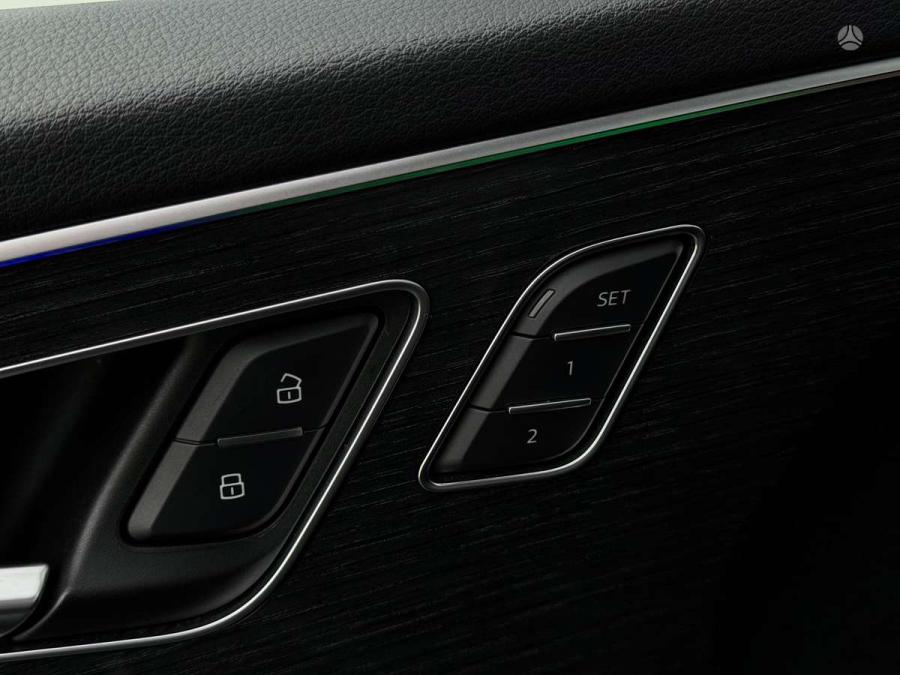 Balts Audi Q8 2020 Viļņa, ar dzinēja tilpumu 3.00 L un nobraukumu 161 tūkst. km par 46000 €, foto 24 vietnē AUTOMOTO.COM.LV