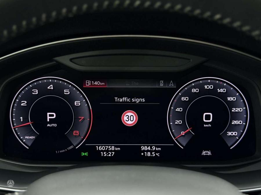 White Audi Q8 2020 in Vilnius, with an engine capacity of 3.00 L and mileage of 161 thousand km for 45900 €, photo 32 on AUTOMOTO.COM.LV