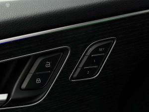 Белый Ауди Q8 2020 в Вильнюс, объемом двигателя 3.00 л и пробегом 161 тыс. км за 45900 €, фото 24 на AUTOMOTO.COM.LV