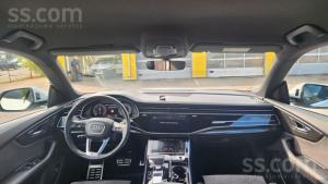 White Audi Q8 2020 in Riga, with an engine capacity of 3.00 L and mileage of 182 thousand km for 47500 €, photo 3 on AUTOMOTO.COM.LV