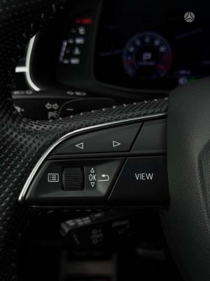 Balts Audi Q8 2020 Viļņa, ar dzinēja tilpumu 3.00 L un nobraukumu 161 tūkst. km par 43990 €, foto 31 vietnē AUTOMOTO.COM.LV