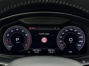 Balts Audi Q8 2020 Viļņa, ar dzinēja tilpumu 3.00 L un nobraukumu 161 tūkst. km par 43990 €, foto 32 vietnē AUTOMOTO.COM.LV
