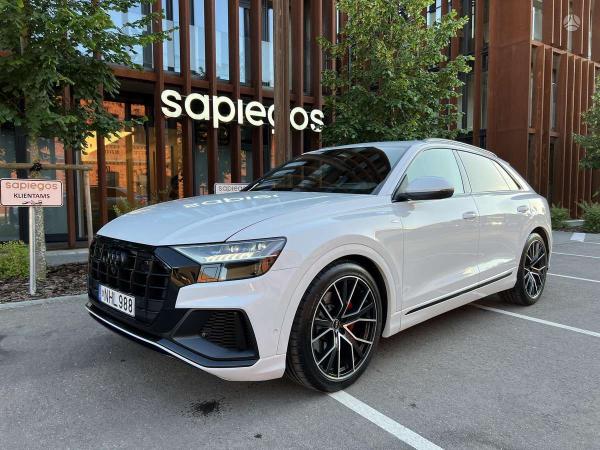 White Audi Q8 2021 in Kaunas, with an engine capacity of 3.00 L and mileage of 60 thousand km for 47999 €, photo 2 on AUTOMOTO.COM.LV