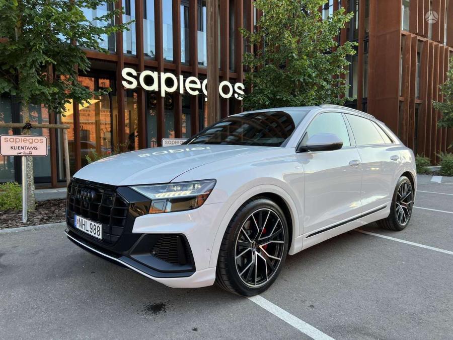 Balts Audi Q8 2021 Kauņa, ar dzinēja tilpumu 3.00 L un nobraukumu 60 tūkst. km par 47999 €, foto 3 vietnē AUTOMOTO.COM.LV