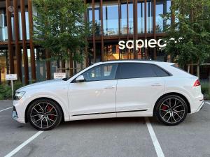 Balts Audi Q8 2021 Kauņa, ar dzinēja tilpumu 3.00 L un nobraukumu 60 tūkst. km par 47999 €, foto 8 vietnē AUTOMOTO.COM.LV