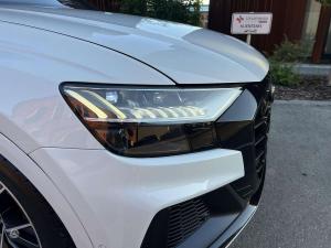 Balts Audi Q8 2021 Kauņa, ar dzinēja tilpumu 3.00 L un nobraukumu 60 tūkst. km par 47999 €, foto 13 vietnē AUTOMOTO.COM.LV